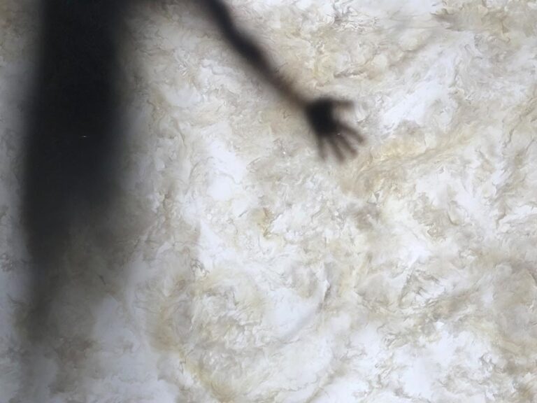 Amberlite USA – Translucent stone panels